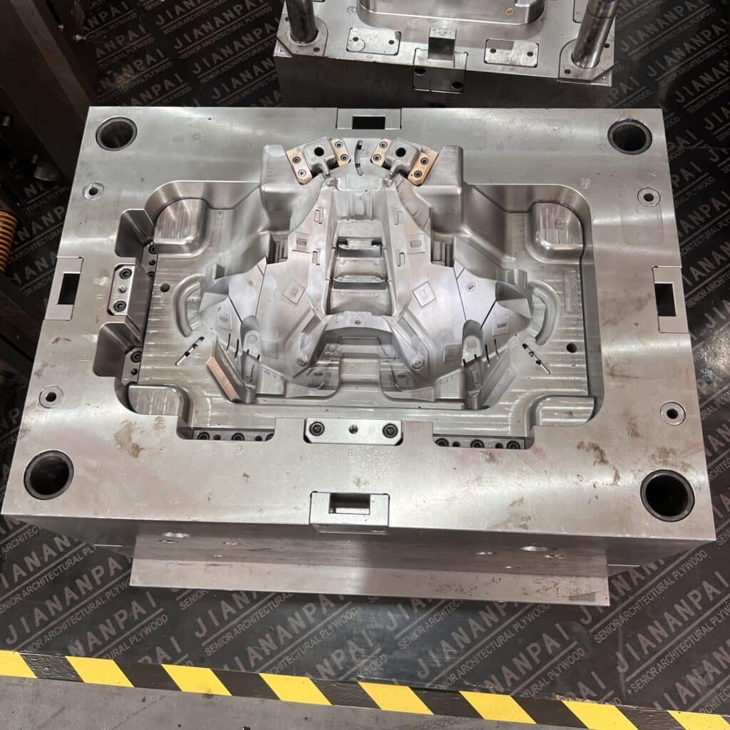 Injection Molding Molds Explained (2025) - BFY Mold